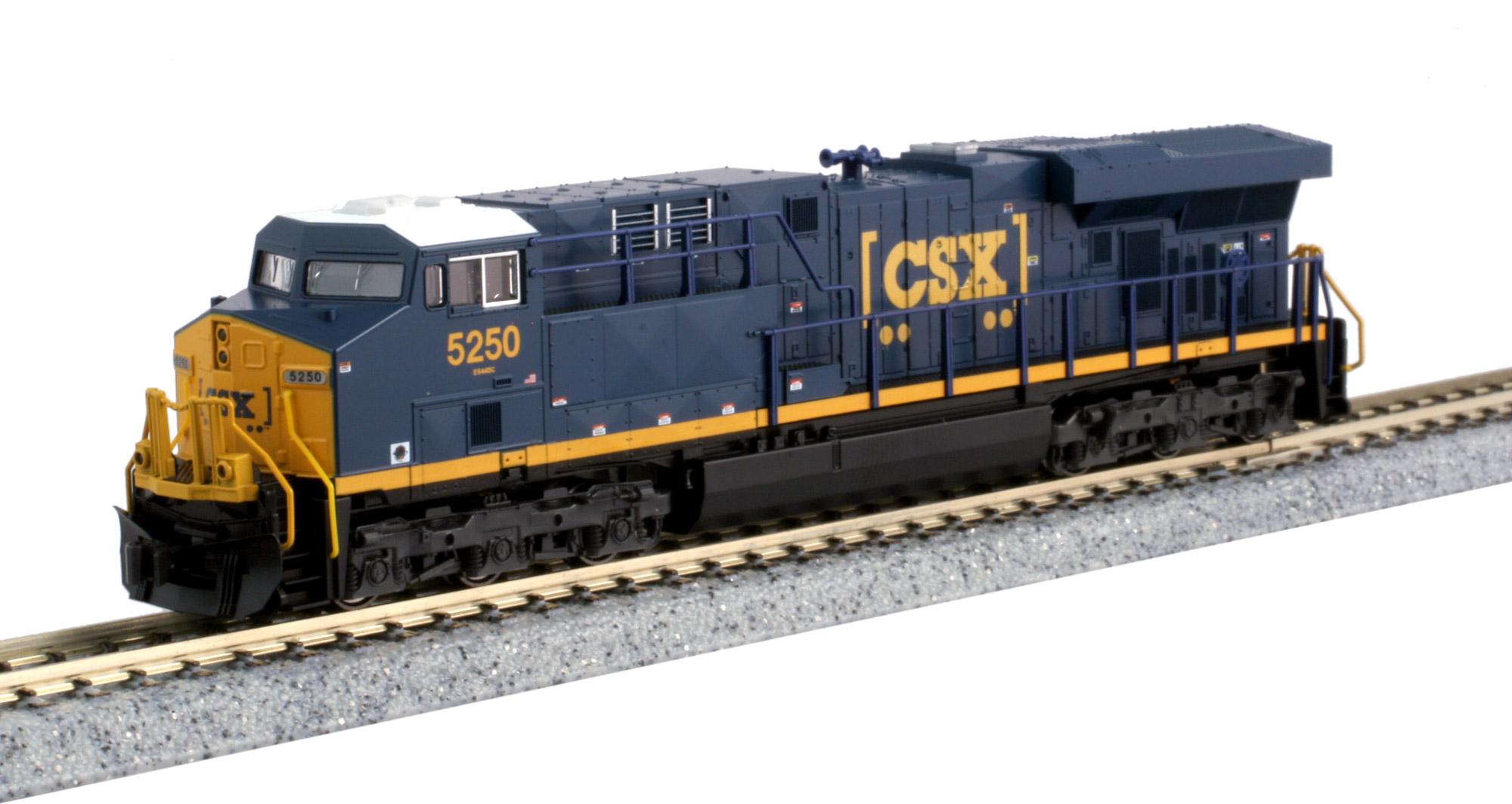 N GE ES44AC/DC CSX + CN