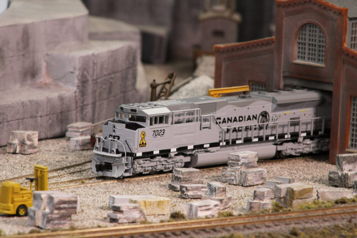 N SD70ACu - Kato USA Online Store